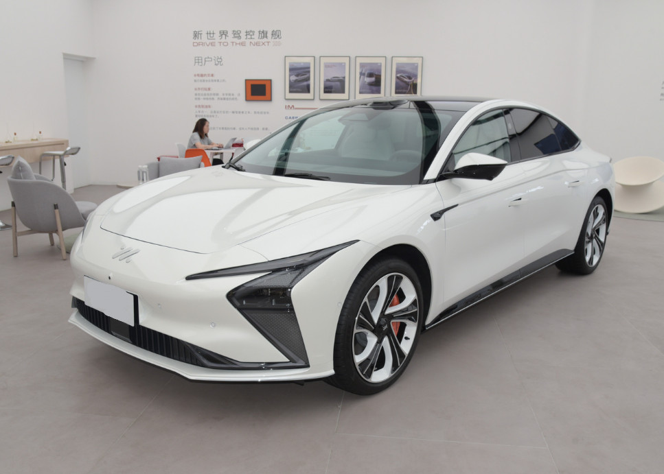 Personal IM EV Car L7 EV 475N.M Hybrid Electric Vehicle New Energy Car